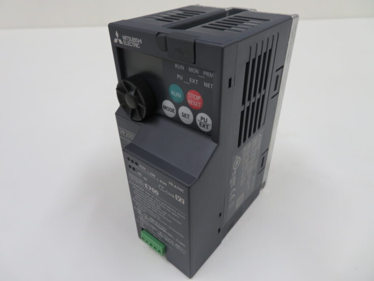 三菱電機 FR-E720-0.2K+FR-A7NC Eｷｯﾄ | 2nd FAドットコム｜産業用制御機器 専門販売店