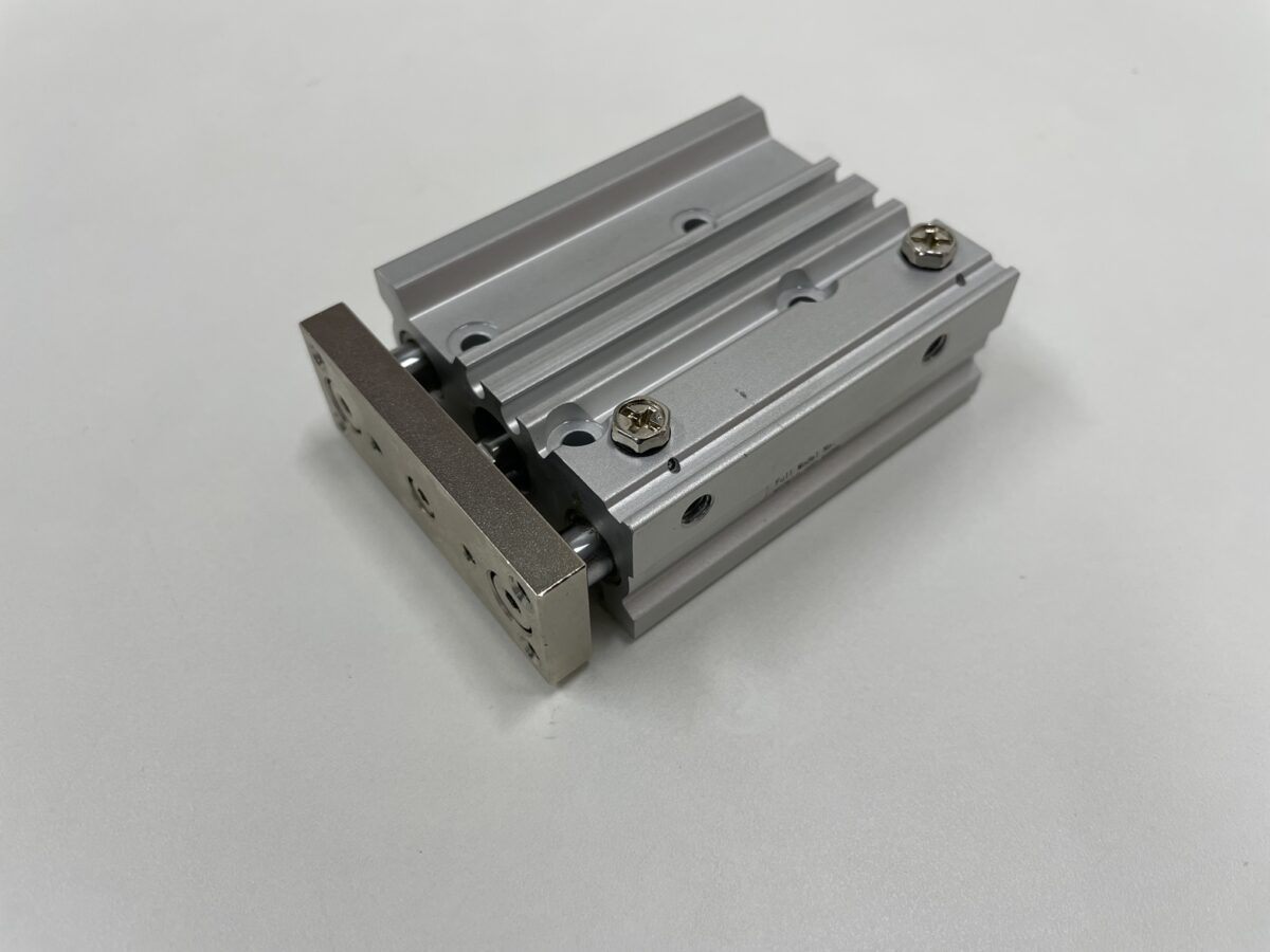 SMC 標準型シリンダ MGPM12-40Z-M9BWL | 2nd FAドットコム｜産業用制御機器 専門販売店